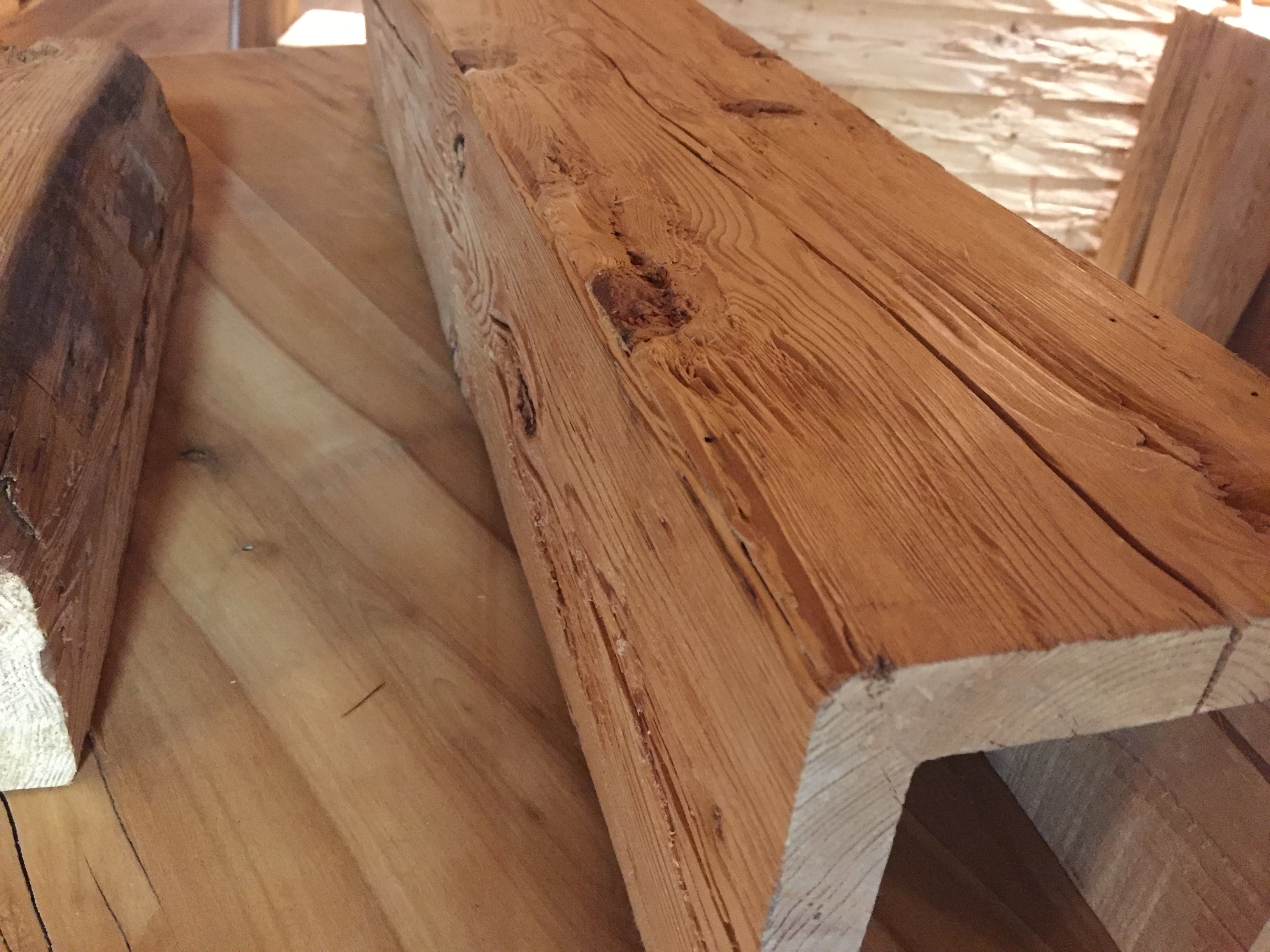 Fichte rustikal U Balken gehackt 19,5 / 9,5 cm – bs-holzdesign